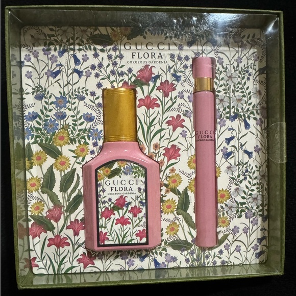 Gucci | Other | Gucci Flora Gorgeous Gardenia Spray Set | Poshmark